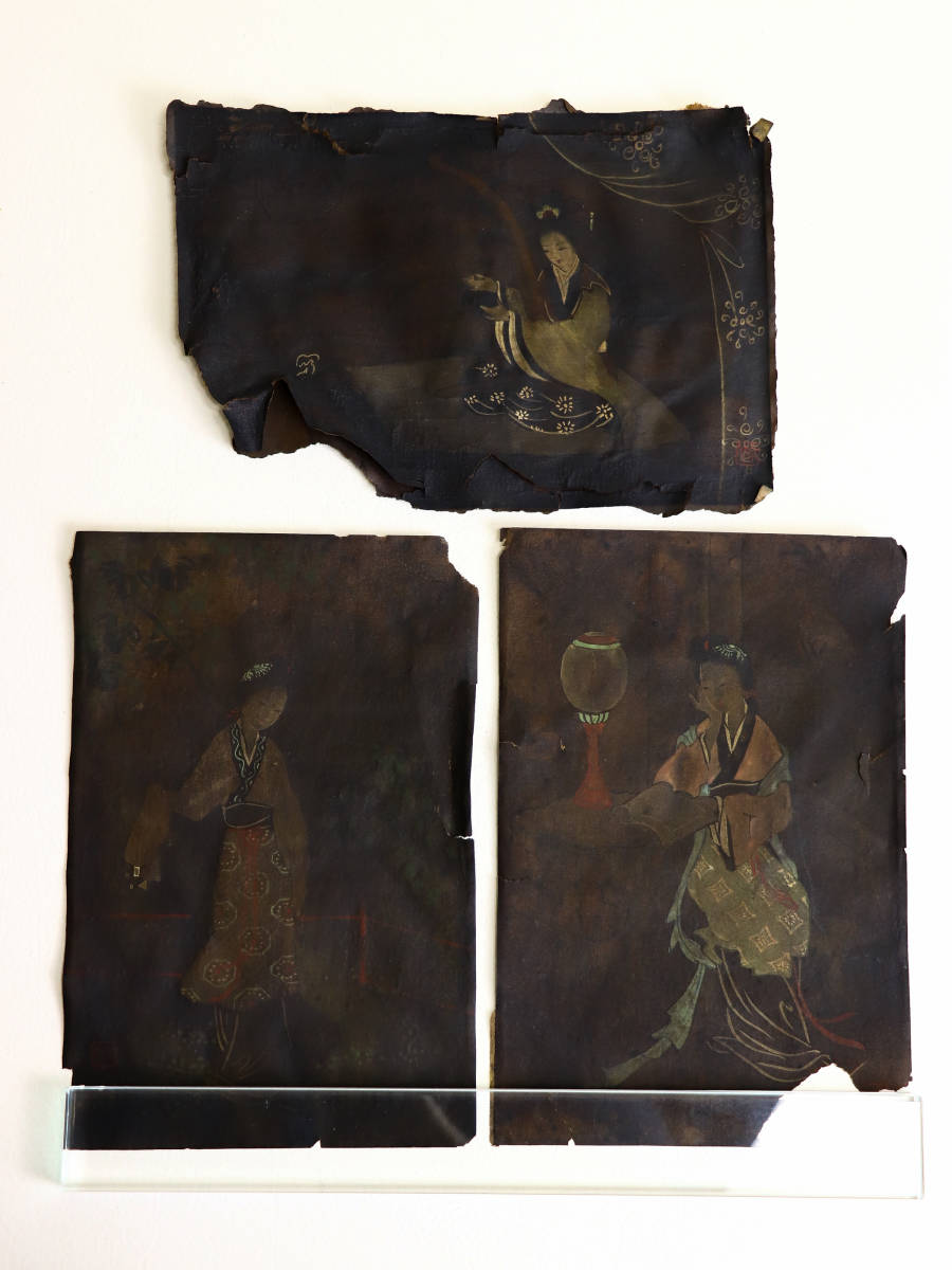 天狗 Y097 作者不詳 中国 古画 姑娘美人図 三枚 マクリ メクリ 掛け軸 掛軸(人物、菩薩)｜売買されたオークション情報、yahooの ...