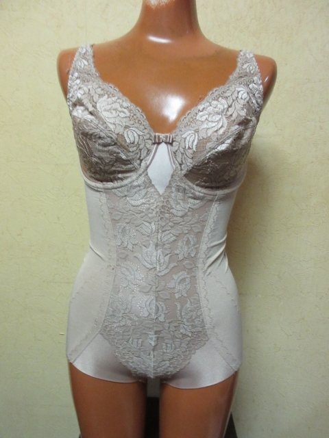 ワコール ARA428 補正 ワイヤー入ボディスーツ E75L E-646(Eカップ以上)｜売買されたオークション情報、yahooの商品情報をアーカイブ公開 - オークファン（aucfan.com）