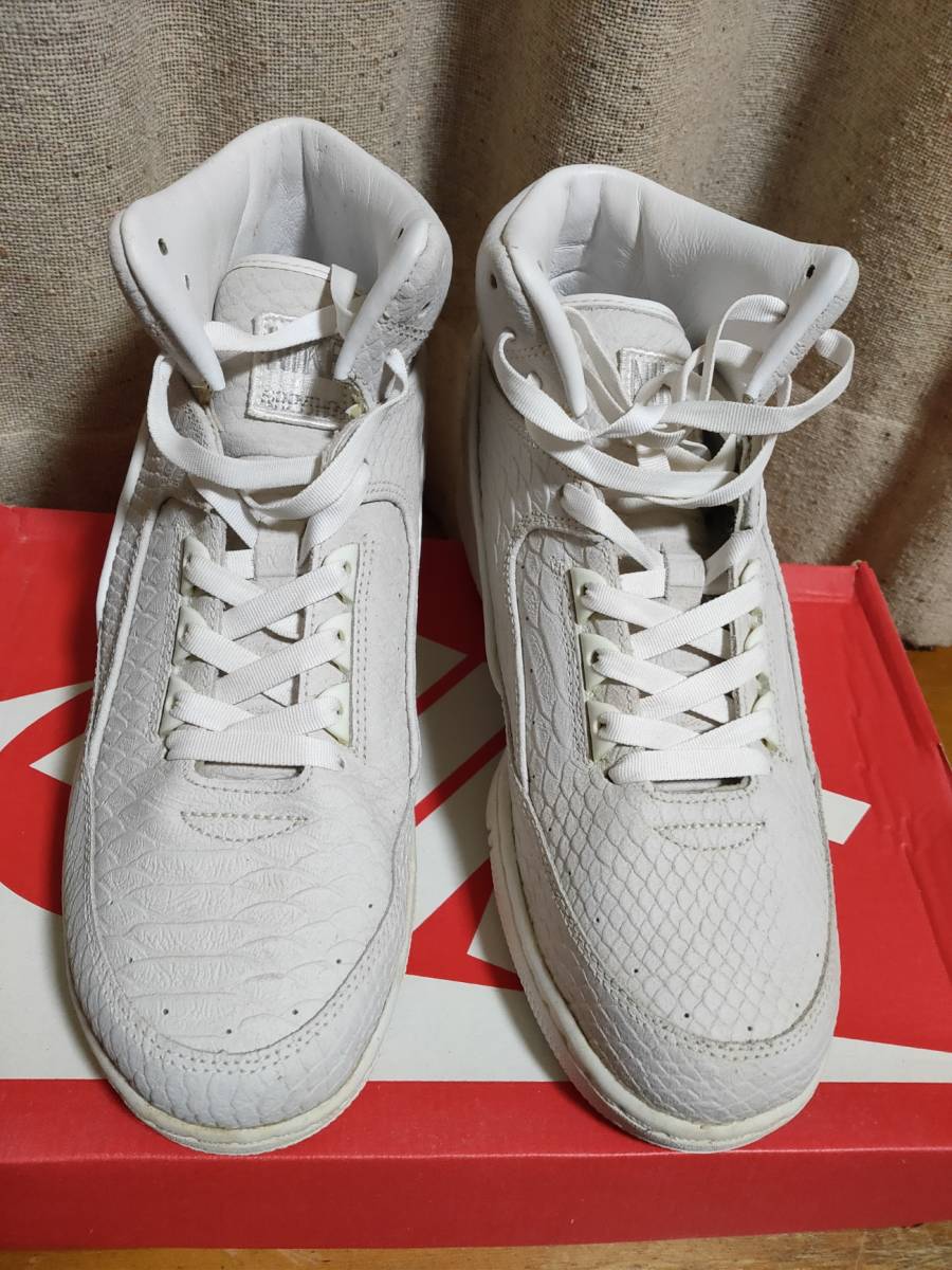 NIKE AIR PYTHON PRM ナイキ エア パイソン プレミアム US9.5 27.5㎝ 705066-100(27.5cm)｜売買されたオークション情報、yahooの商品情報を ...