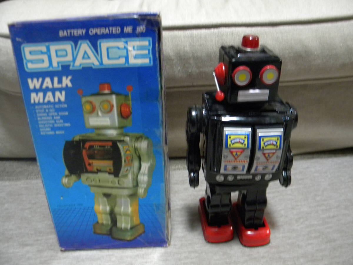 SPACE WALKMAN スペースウォークマン 動くブリキ ロボット ビンテージ アンティーク レトロ 昭和 玩具(ロボット)｜売買された ...