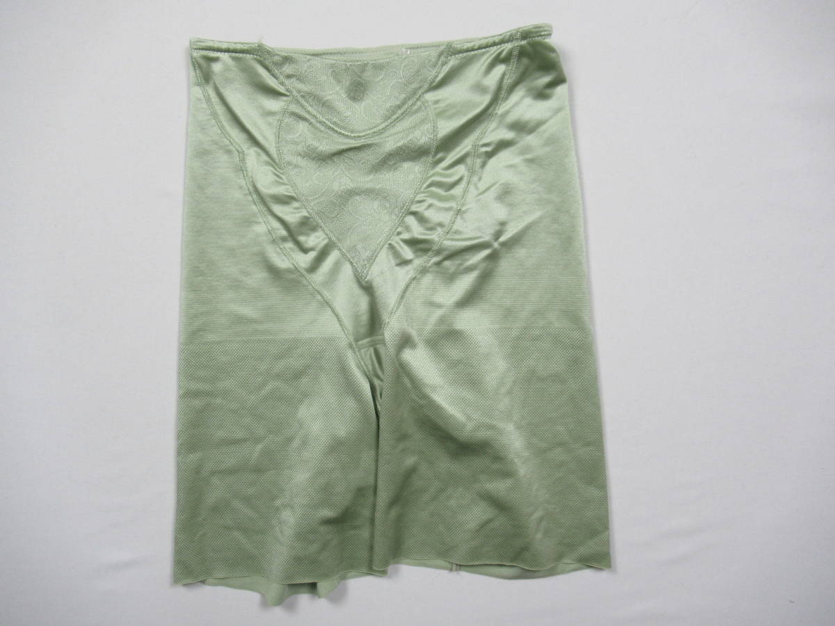 6980 70 Wingワコール ロングガードル 64 グリーン(Mサイズ)｜売買されたオークション情報、yahooの商品情報をアーカイブ公開 - オークファン（aucfan.com）