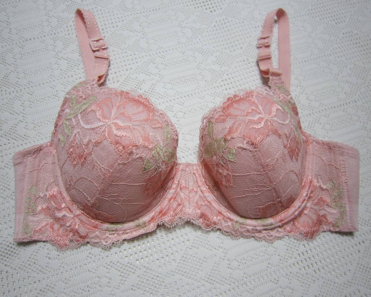 B80 同様 FA222 寄せる3/4カップ パレッティワイヤーブラ ピンク系 定価7344円シャルレ(80以上)｜売買されたオークション情報、yahooの商品情報をアーカイブ公開 ...