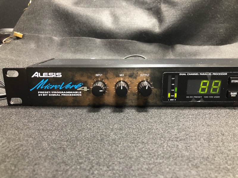 Alesis MicroVerb 4 24bit最終バージョン 完動品 ACアダプタ（他社製）付属 送料無料｜レコーディング、PA機器