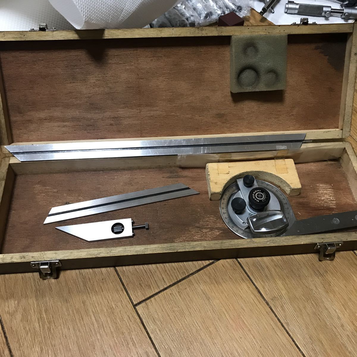 MARUI KEIKI 丸井計器 ベベルプロトラクター 一般形精密角度計 BP-301(基準器、ゲージ)｜売買されたオークション情報、yahooの商品情報をアーカイブ公開 - オークファン ...