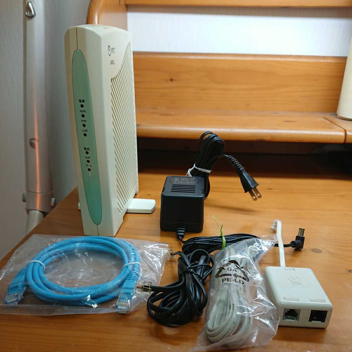 スプリッター LANケーブル 付属 NTT ADSLモデム SV3 B ②(ADSLモデム)｜売買されたオークション情報、yahooの商品情報をアーカイブ公開 - オークファン（aucfan.com）