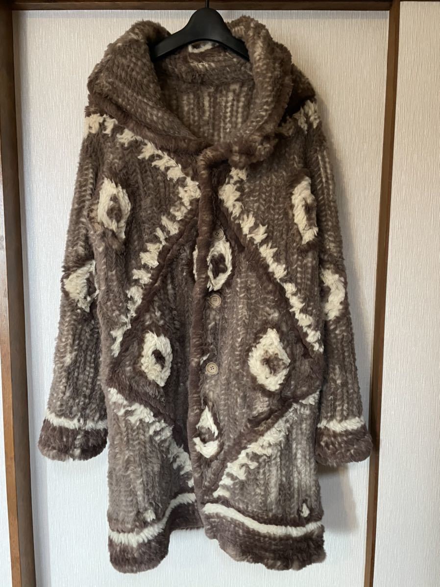 バックラッシュ ラビットファーコート 2 BACKLASH ベージュ(バックボーン)｜売買されたオークション情報、yahooの商品情報をアーカイブ公開 - オークファン（aucfan.com）