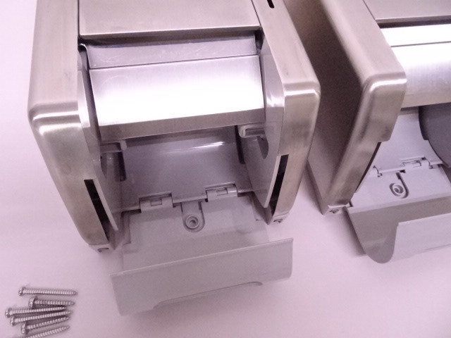 o-2 2台セット TOTO スペア付紙巻器 YH121MK ステンレス製 ペーパー芯受け付き 縦型タイプ 寸法：177×149×311 ...