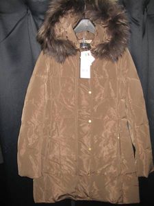 23区 今期新作LIMONTA社高級ダウン 38号 PRADA(コート)｜売買されたオークション情報、yahooの商品情報をアーカイブ公開 - オークファン（aucfan.com）