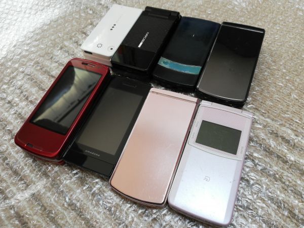 動作未確認 ジャンク ガラケー 8台まとめ出品 docomo N-02C/N-04A/N-05A/N-06A/N601i/N905i ...