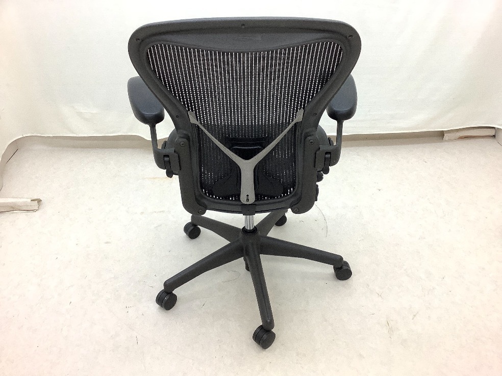 ハーマンミラー アーロンチェア AE113AWB-0001/JOIFA339 座面裏面スポンジハガレあり 品(ハーマンミラー)｜売買された ...