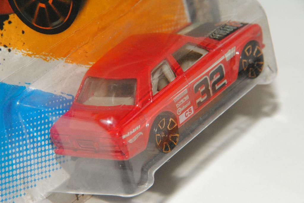 ミニカー ホットウィール 3種セット / ’81 DELOREAN DCM-12 / DATSUN BLUEBIRD 510 / DMC ...