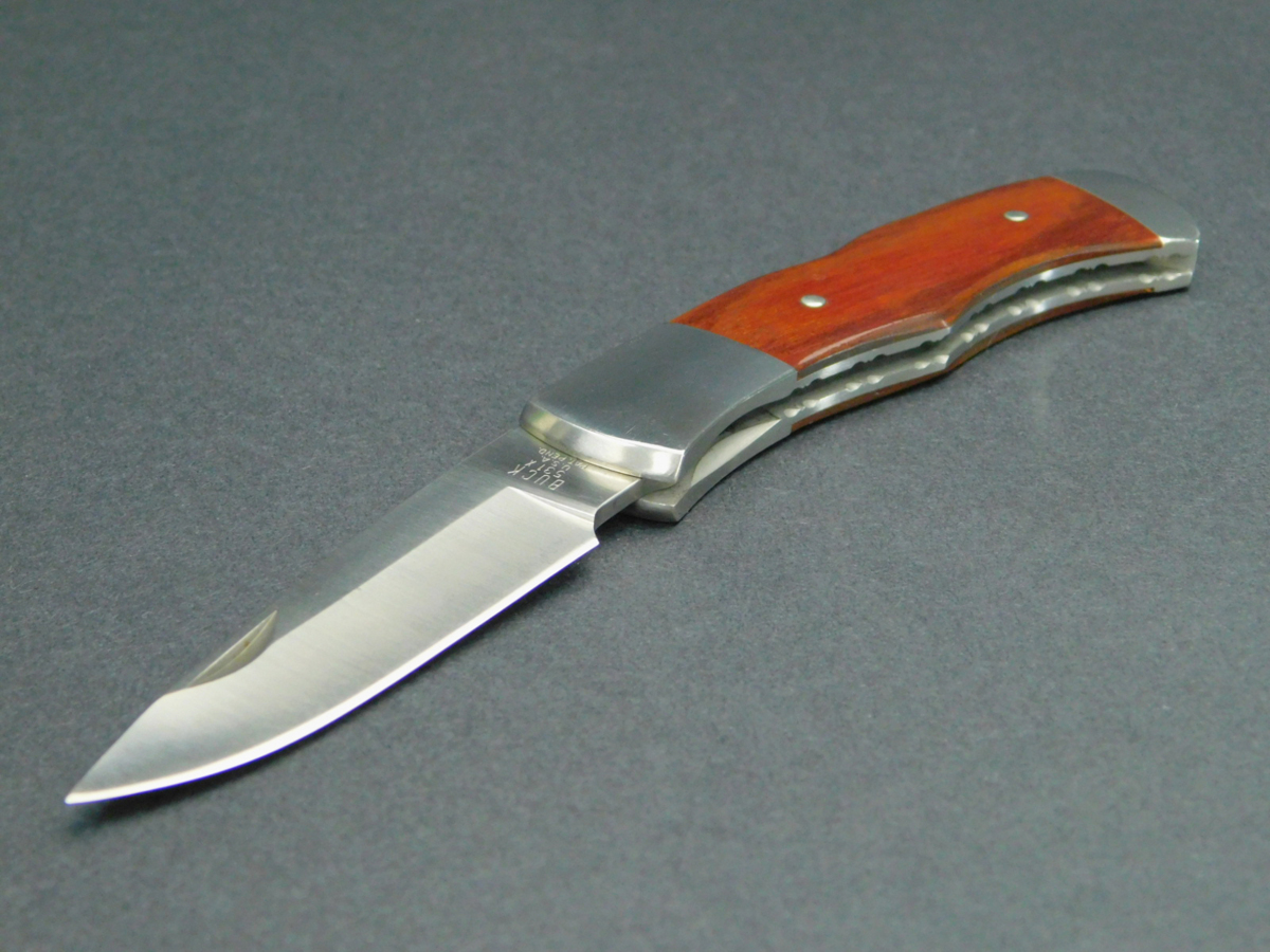 BUCK 531X USA バック フォールディング ナイフ 専用レザーケース オイル付 アメリカ製 ローズウッド ハンドル キャンプ 廃盤品 ...
