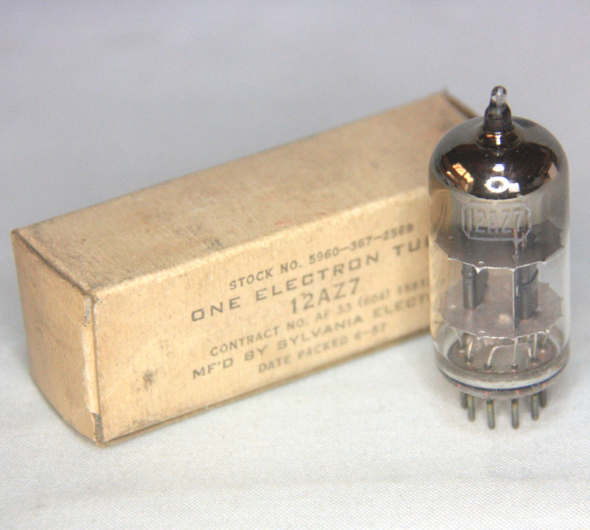MT真空管 12AZ7 Sylvania BLACK PLATE 双3極t管 12AT7 互換 高μ管 デッドストック 保存品 当時物 ミニ ...