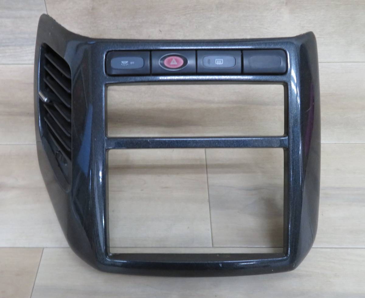 33684 日産 エルグランド E50 オーディオパネル NISSAN(日産用)｜売買されたオークション情報、yahooの商品情報をアーカイブ公開 - オークファン（aucfan.com）