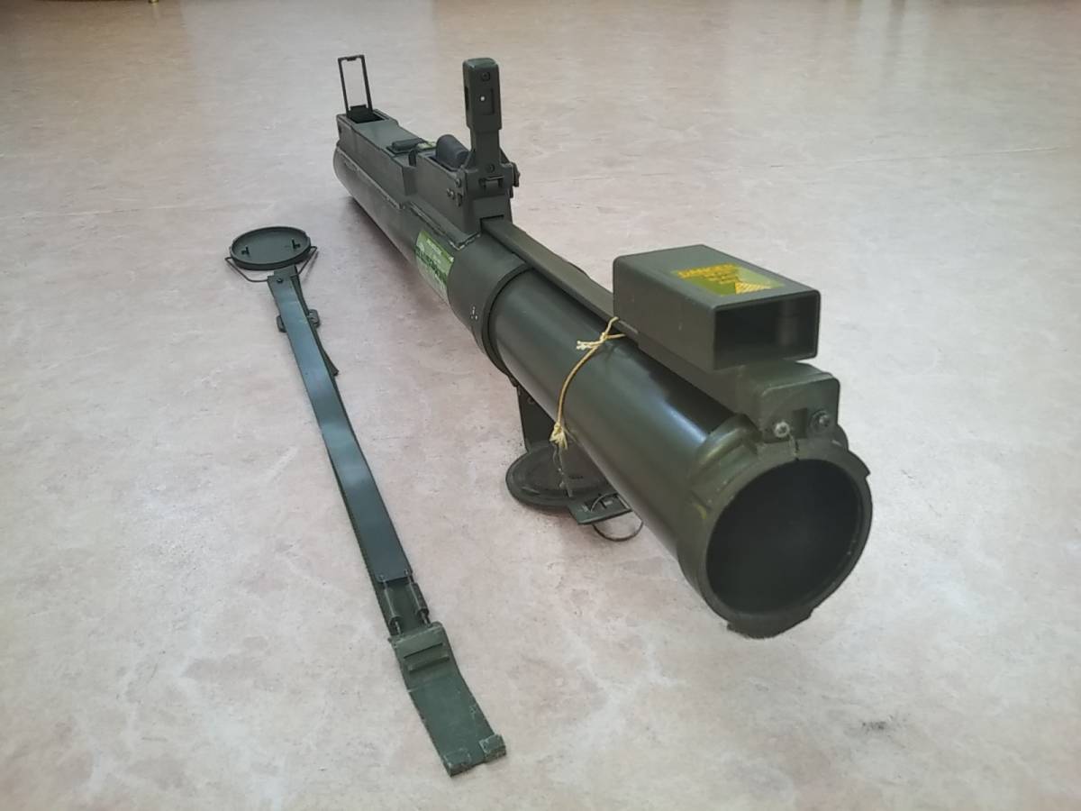 M72A2 LS製 プラスチック エアーロケットランチャー 完成品 ディスプレイ(エアガン)｜売買されたオークション情報、yahooの商品情報をアーカイブ公開 - オークファン（aucfan.com）