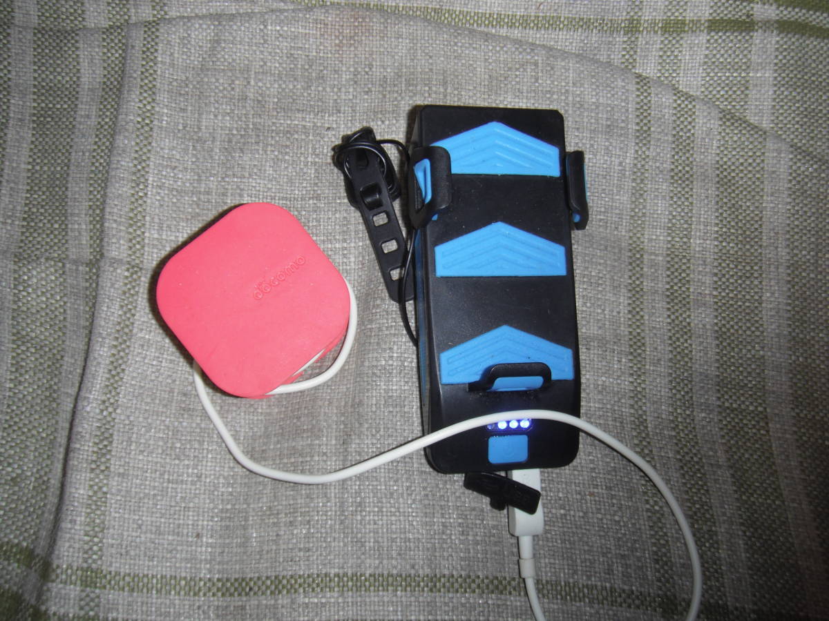 LAMONKE 自転車 ライト ロードバイクライト 自転車ヘッドライト クロスバイクライト 防水 防振 付属品欠品(白色燈)｜売買された ...