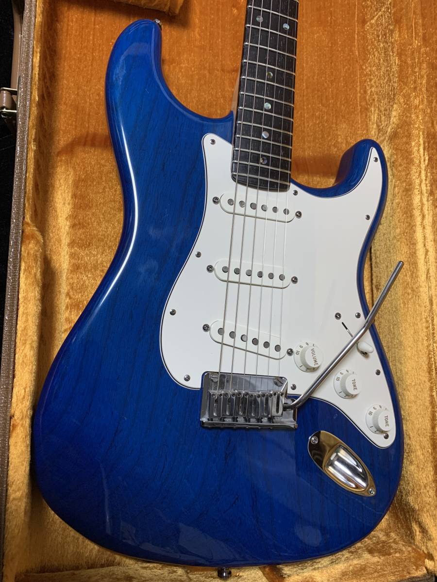 Fender Custom Shop Custom Deluxe Stratocaster Candy Blue 2011 彡(カスタム ...