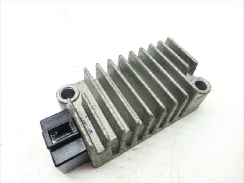 B10-1126 カワサキ エリミネーター125 実動 レギュレター ダイナモ レギュレーター BN125A-A13 2005年モデル A8 ...