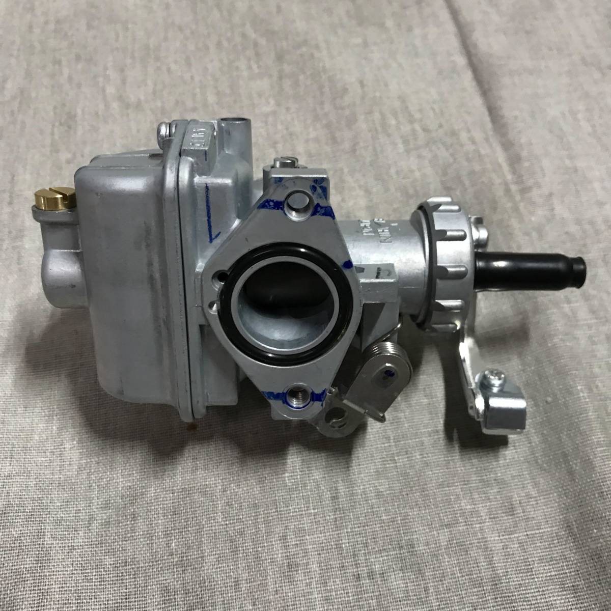 現状品 キタコ KITACO ライトキャブキット PC20 マグナ50 110-1085506(パーツ)｜売買されたオークション情報、yahooの商品情報をアーカイブ公開 - オークファン ...