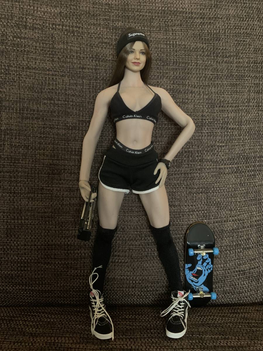 TBLeague 1/6フィギュア 超柔軟性シームレス 女性 PLMB2017-S23B(クールガール)｜売買されたオークション情報、yahooの商品情報をアーカイブ公開 - オークファン ...