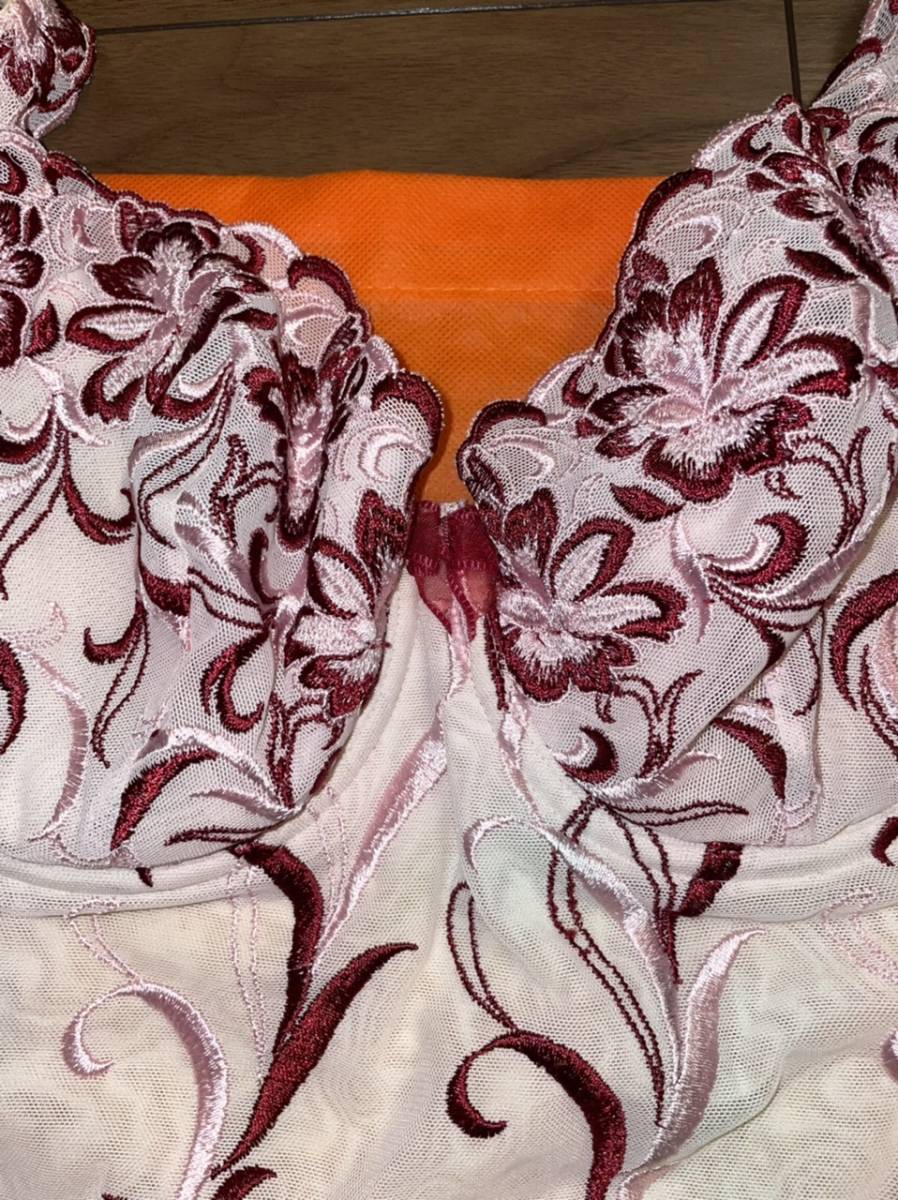 マルコ MARUKO モンマリエ ボディスーツ E65S ピンク 補正下着 ホームクリーニング済み(Eカップ以上)｜売買されたオークション情報、yahooの商品情報をアーカイブ公開 ...