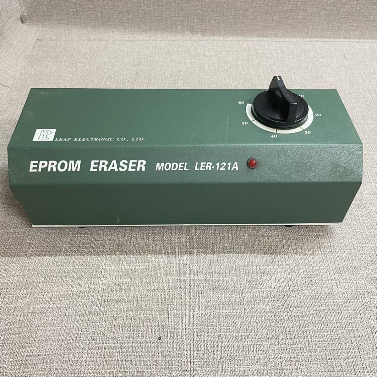 #5 EPROM ERASER MODEL LER-121A EPROM イレーサ 通電OK 欠品あり 8(測定器)｜売買されたオークション情報、yahooの商品情報をアーカイブ公開 ...