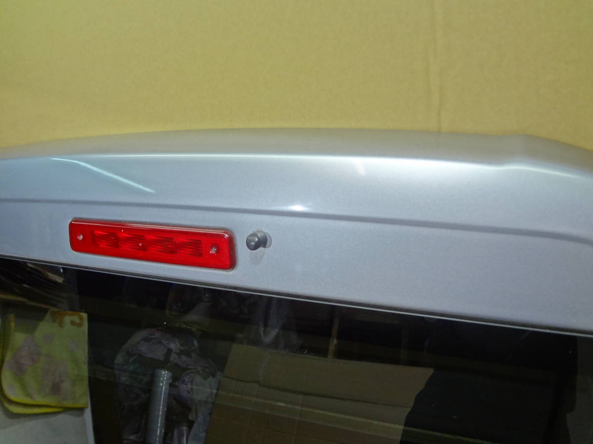 05604 クリッパー U71V リアゲート バックドア プライバシーガラス A31/シルバー ハイルーフ 23年(リア)｜売買されたオークション情報、yahooの商品情報をアーカイブ公開 ...