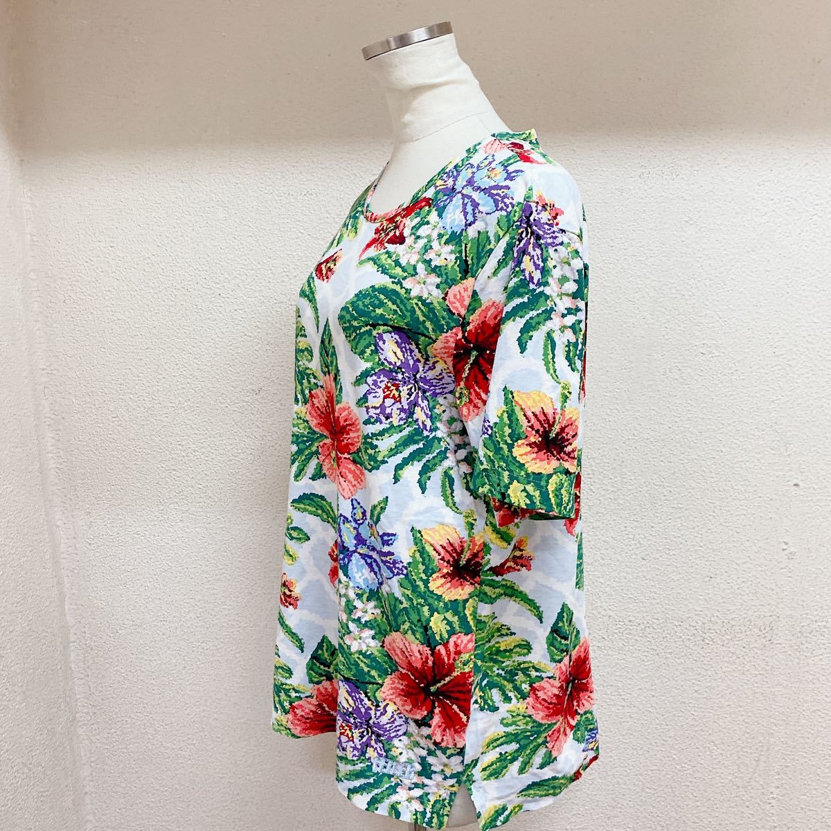 フェイラー Tシャツ/水色/花柄/FEILER(フェイラー)｜売買されたオークション情報、yahooの商品情報をアーカイブ公開 - オークファン（aucfan.com）