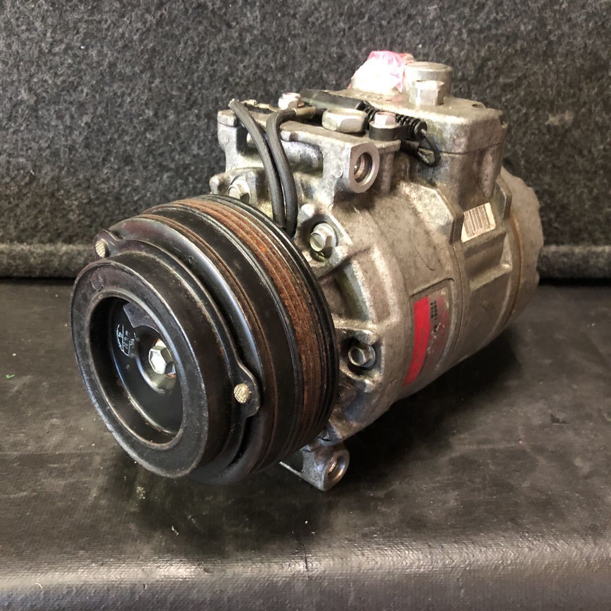 BMW E36 E46 E39 E38 エアコン コンプレッサー デンソー 447220 - 8024(BMW用)｜売買されたオークション情報、yahooの商品情報をアーカイブ公開 ...