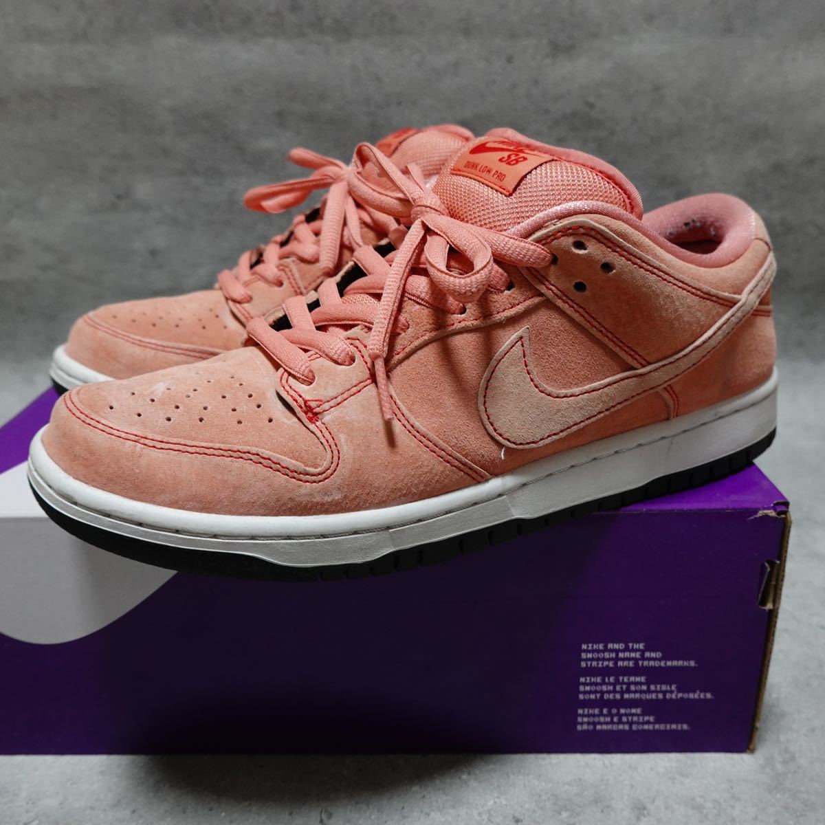 国内正規品 ナイキ NIKE SB DUNK LOW PINK PIG 27cm ナイキ ダンクロー ピンクピッグ スニーカー メンズ(27 ...