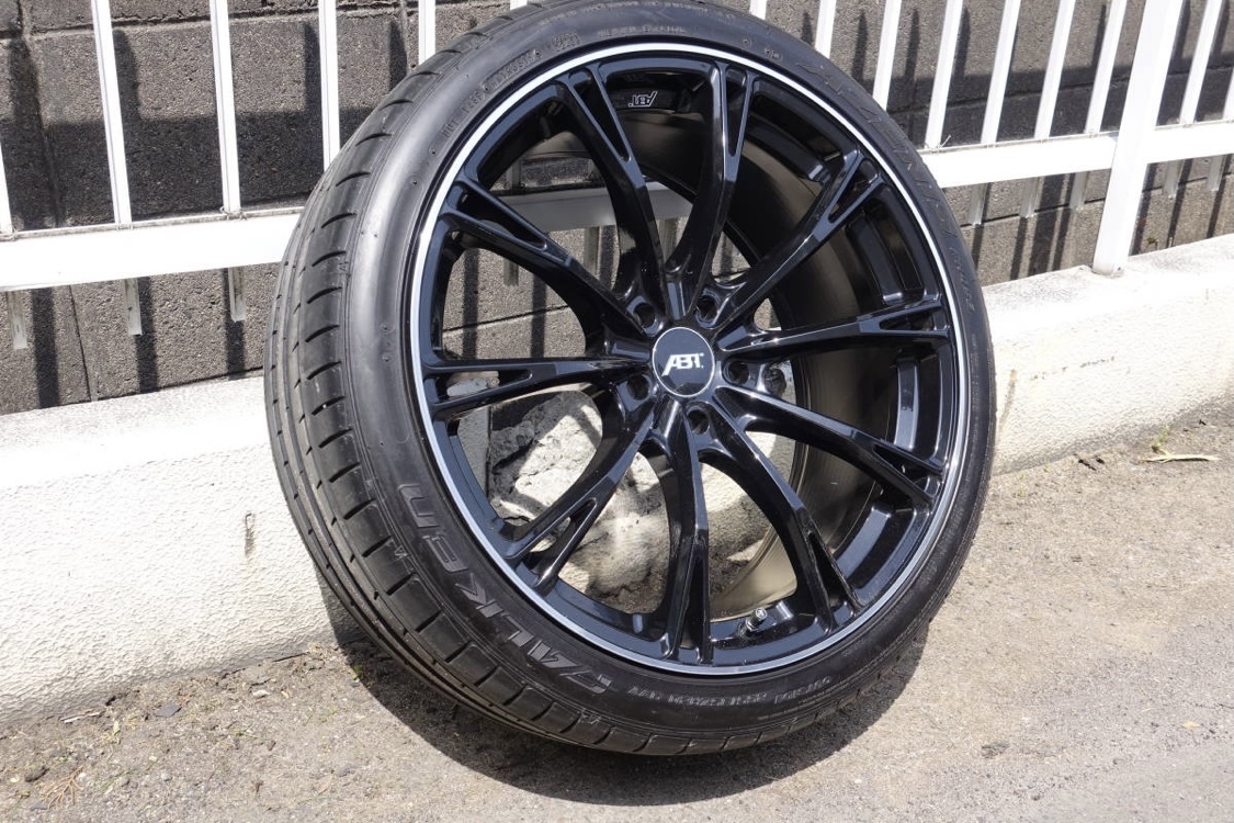 ABT GR ホイール 9J×20 ET33 PCD112 グロスブラック 上代80万程 POTENZA 255/35/20 リア2本分 ...