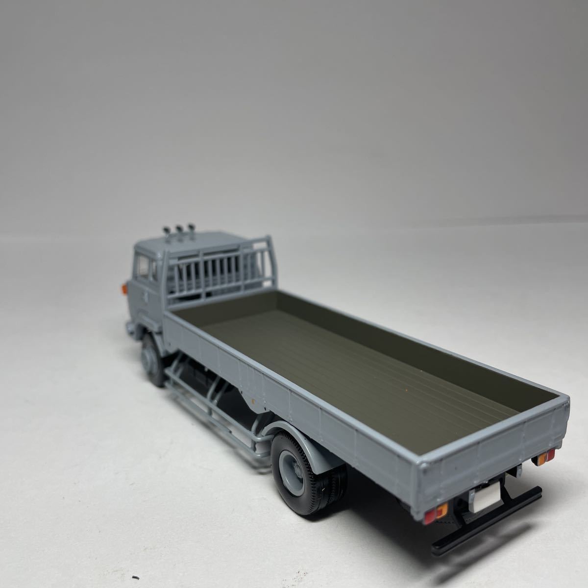 LV-N44a 日野 KB324型 トラック グレー 1/64スケール トミカリミテッドヴィンテージNEO 226871(トミカリミテッド ...