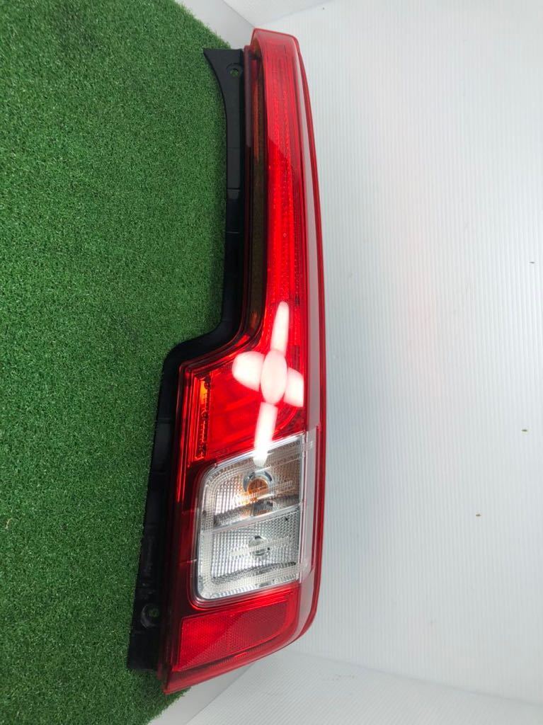 ダイハツ LA150S ムーブ 右テールランプ 右テール 点灯確認済 イチコー D161(テールライト)｜売買されたオークション情報 ...