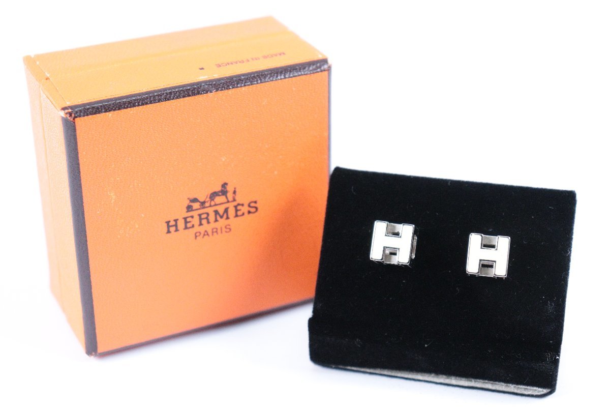 HERMES エルメス カージュドアッシュ Hキューブ ピアス アクセサリー アイボリー×シルバーカラー 箱付 7650-N(イヤリング ...