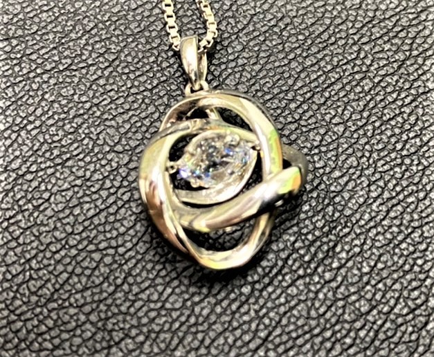 Y Crossfor クロスフォー キュービックジルコニア ダンシングストーン ネックレス ペンダント SV925 シルバー 2本セット(キュービックジルコニア)｜売買されたオークション情報 ...