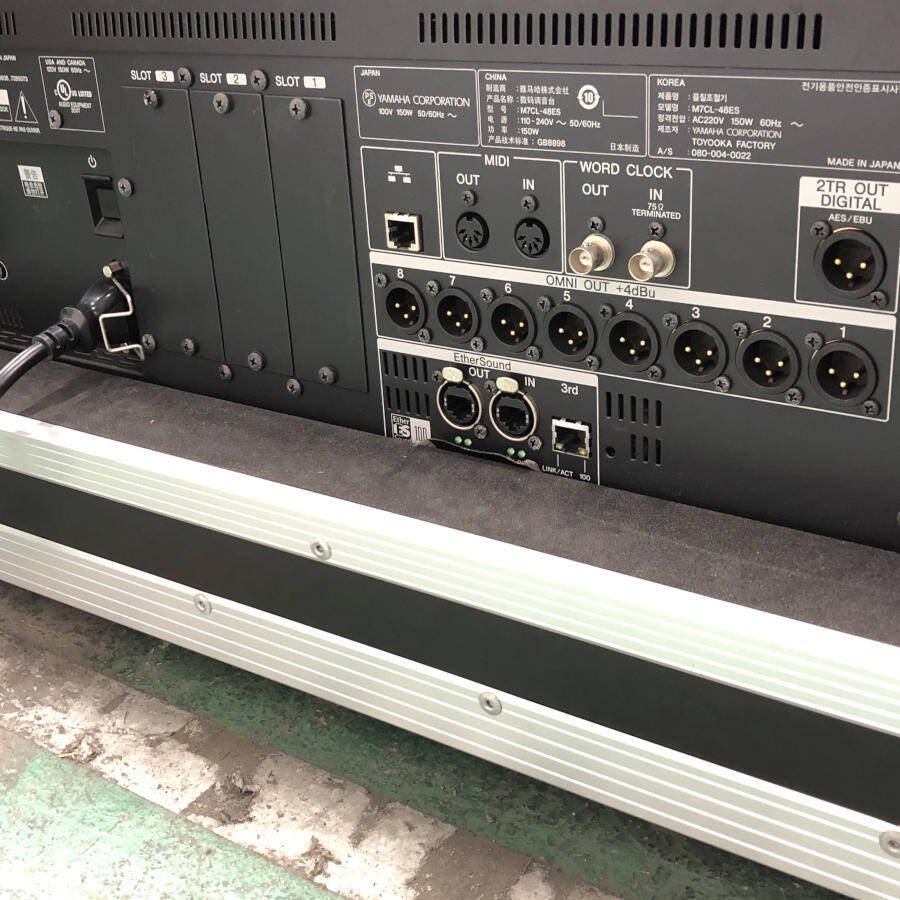 YAMAHA M7CL-48ES Version3 デジタルミキサー PULSE製ハードケース約W1385 H920 D470 mm 突起物を ...