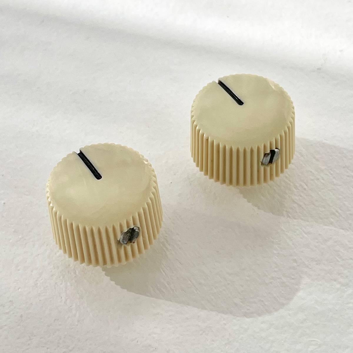 Fender AMP Style Knobs Ivory #03 フェンダー アンプ スタイル ノブ アイボリー クリーム ヴィンテージ ...