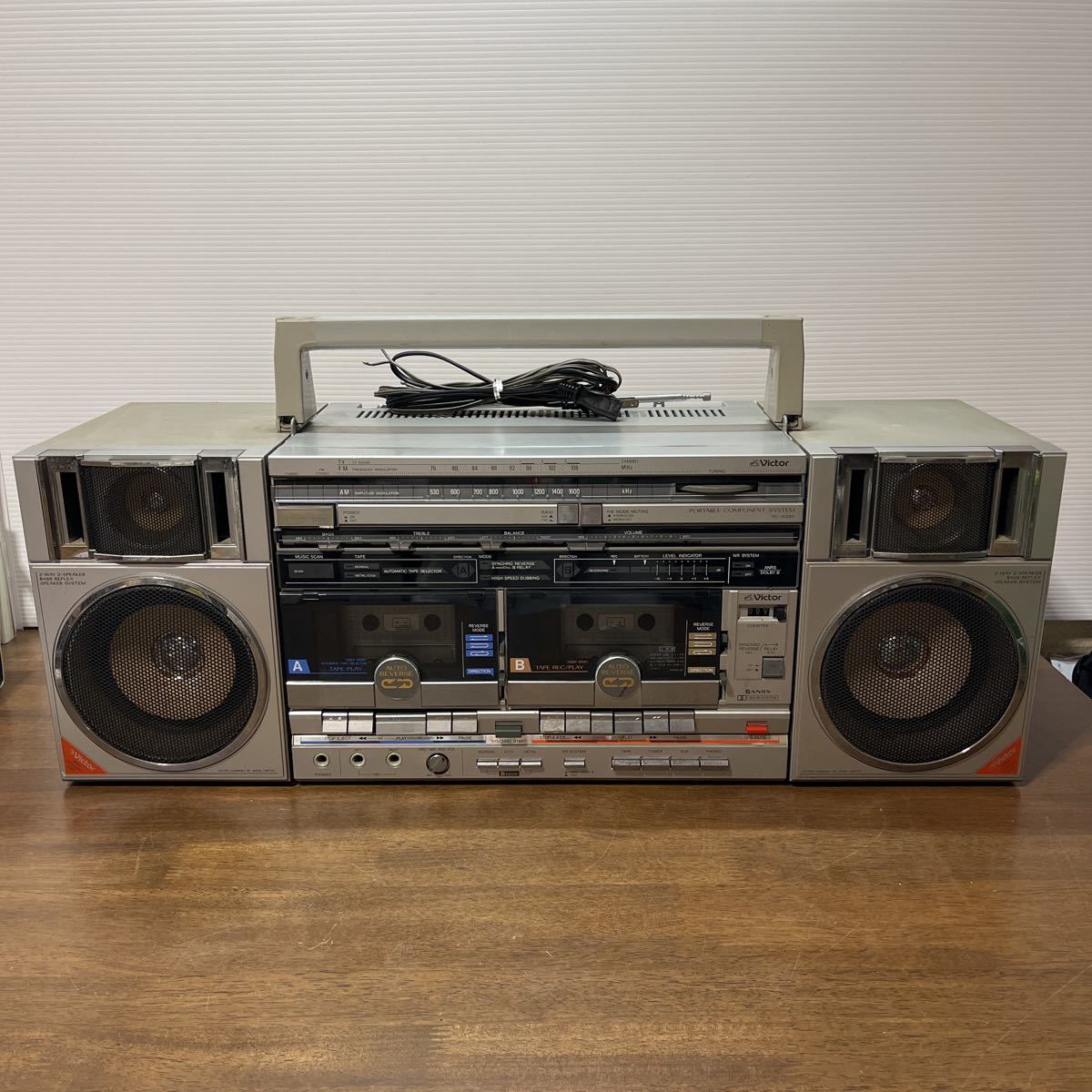 Victor ビクター ポータブルコンポ ラジカセ PC-W300 PC-WB300 昭和レトロ ダブルカセット ダブルラジカセ カセット ...