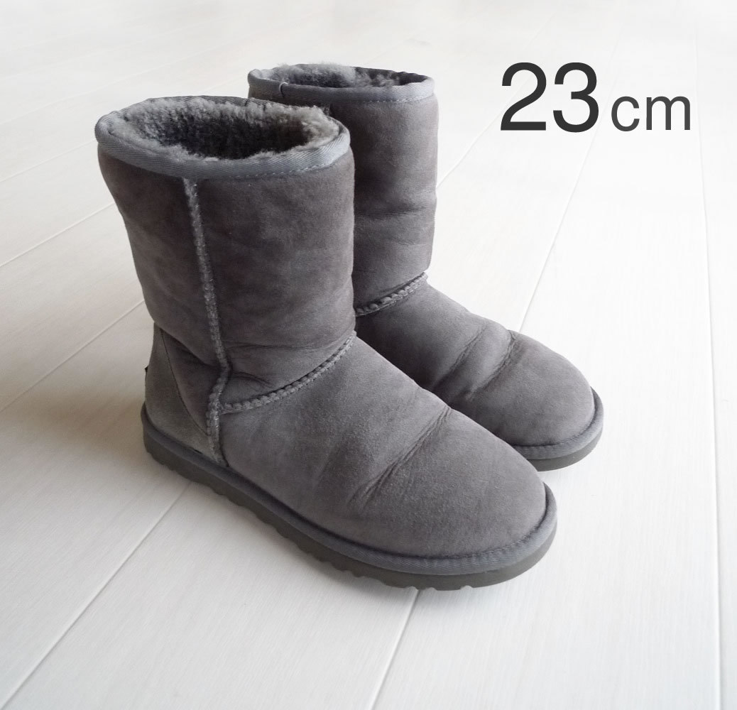 UGG アグ ムートンブーツ 23cm Classic Short グレー ショートブーツ クラシックショート(23.0cm)｜売買されたオークション情報、yahooの商品情報をアーカイブ公開 ...