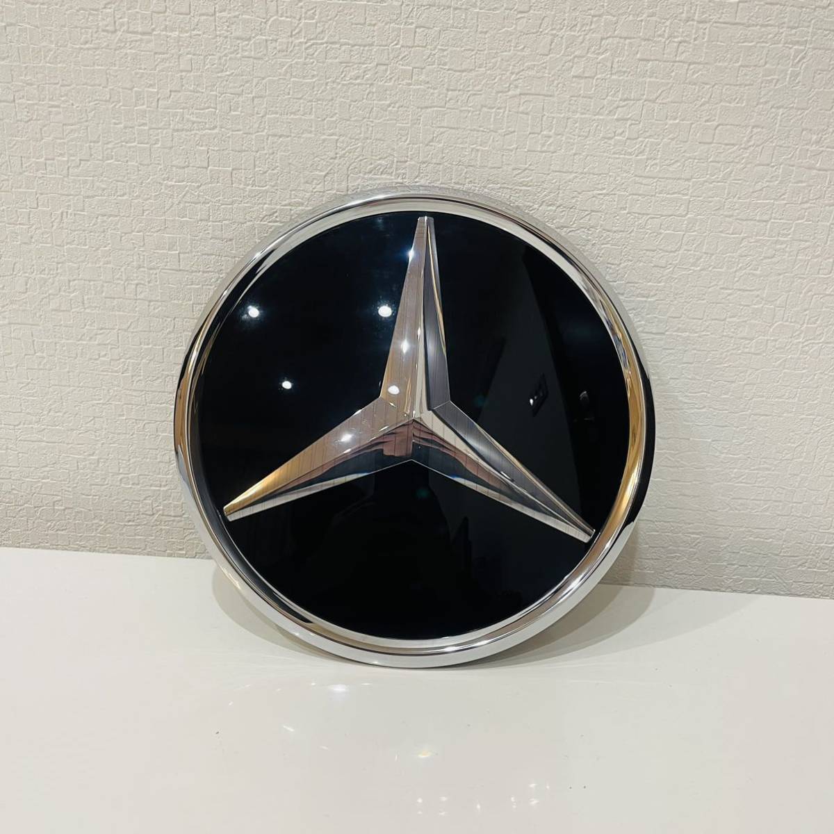 ベンツ グリルエンブレム スターマーク 純正品 A0008880500(メルセデス・ベンツ)｜売買されたオークション情報、yahooの商品情報 ...