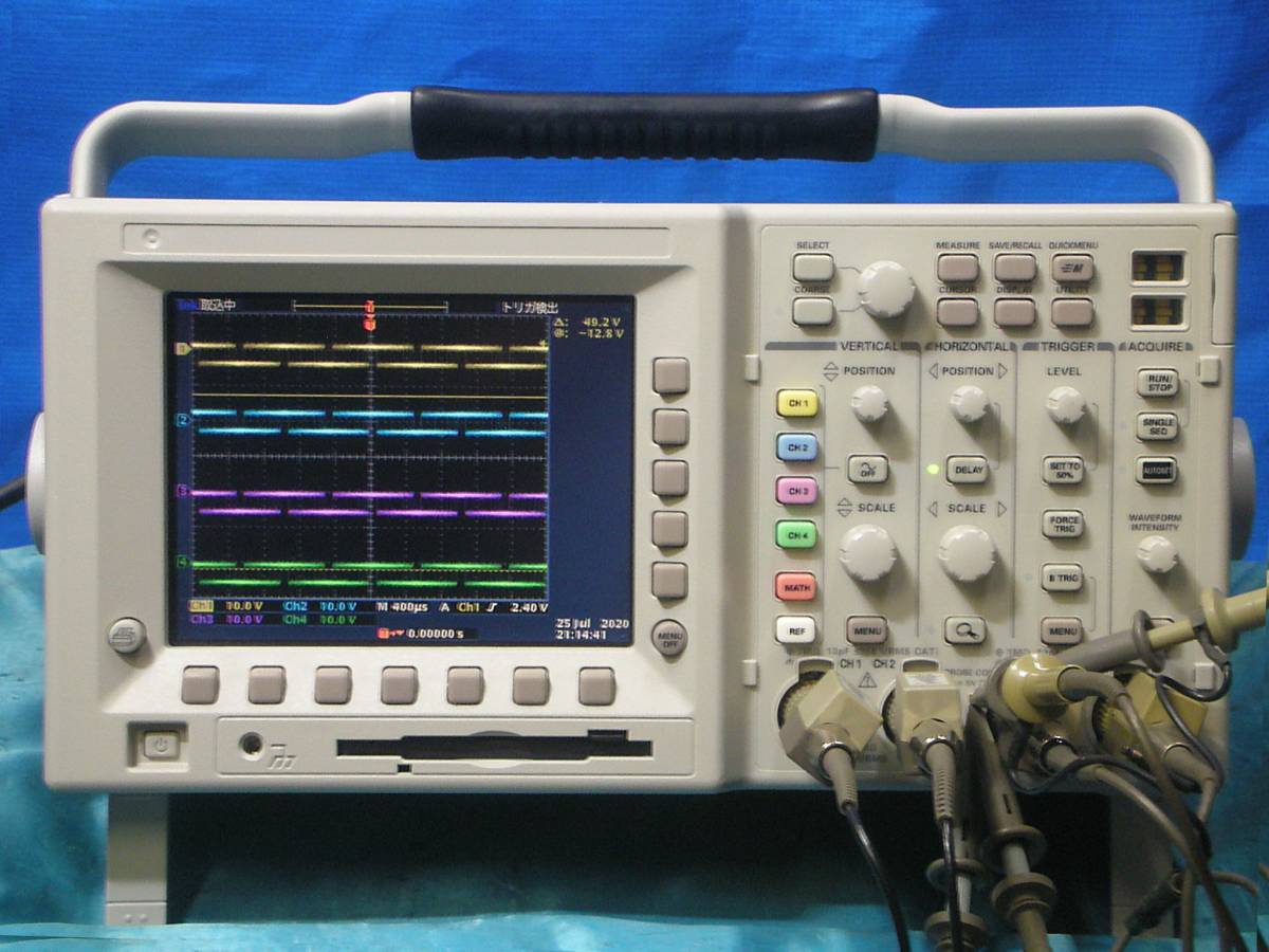 ☆全CH波形NG！テクトロニクス/Tektronix デジタルオシロスコープ！TDS3064B！（#F6-721）「100サイズ」☆