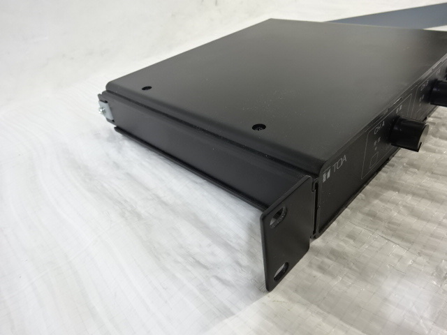 OB-38/TOAティーオーエー IR-702T 赤外線ワイヤレスチューナー プロ業務用 ワイヤレスマイク スタジオ館内ホール設備 OA機器 ...