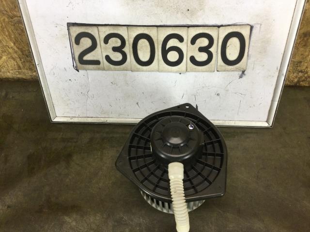 個人宅発送可 アウトランダー DBA-CW5W ヒーターブロアモーター 24G 4WD 7人 4B12 X42 7802A216(三菱用 ...