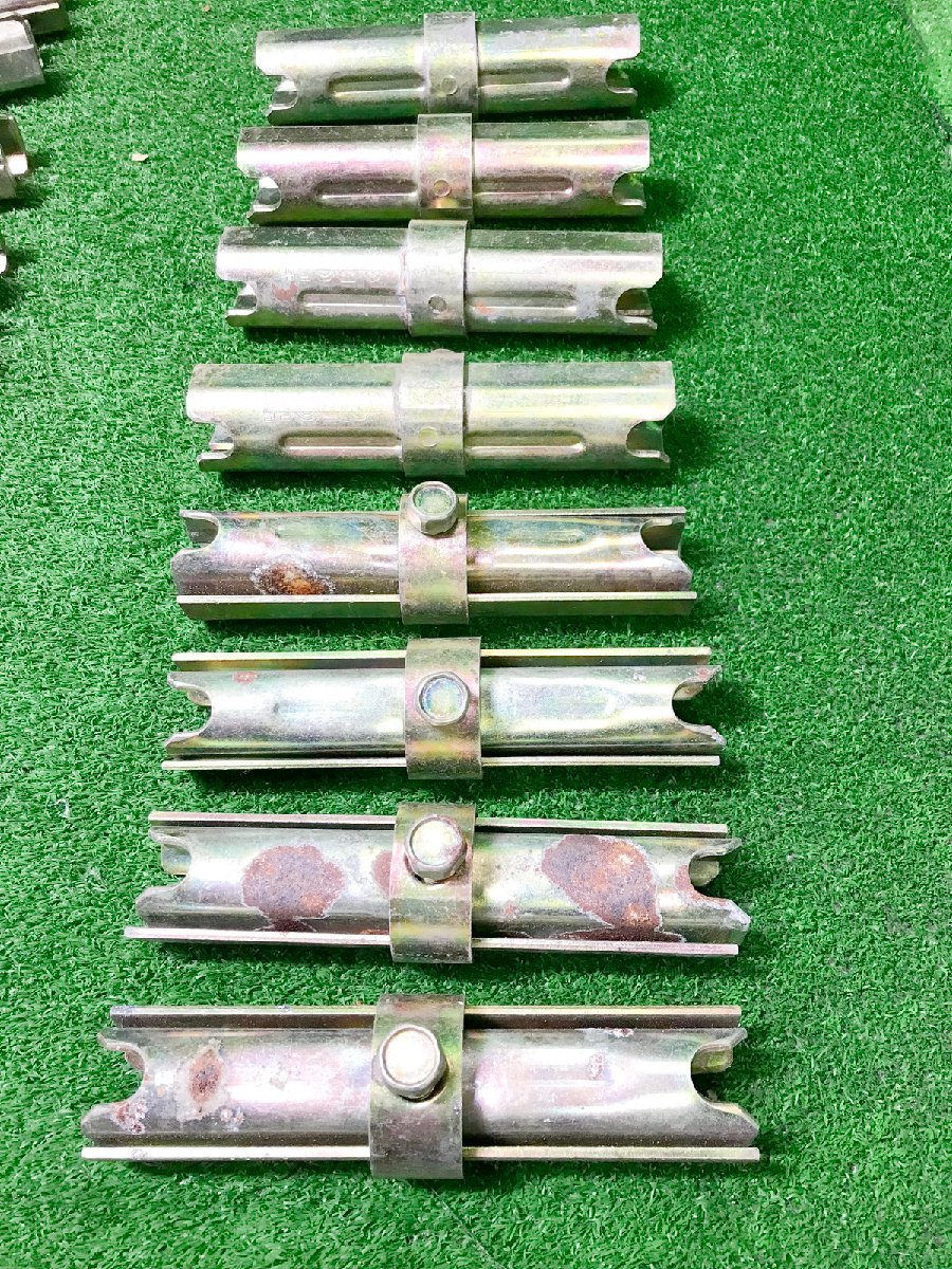 モ梯a049 信和 単管パイプ用 C型ジョイント ボンジョイント 板厚32mm 足場資材 合計30個セット(足場台、足場板)｜売買されたオークション情報、yahooの商品情報をアーカイブ公開 ...