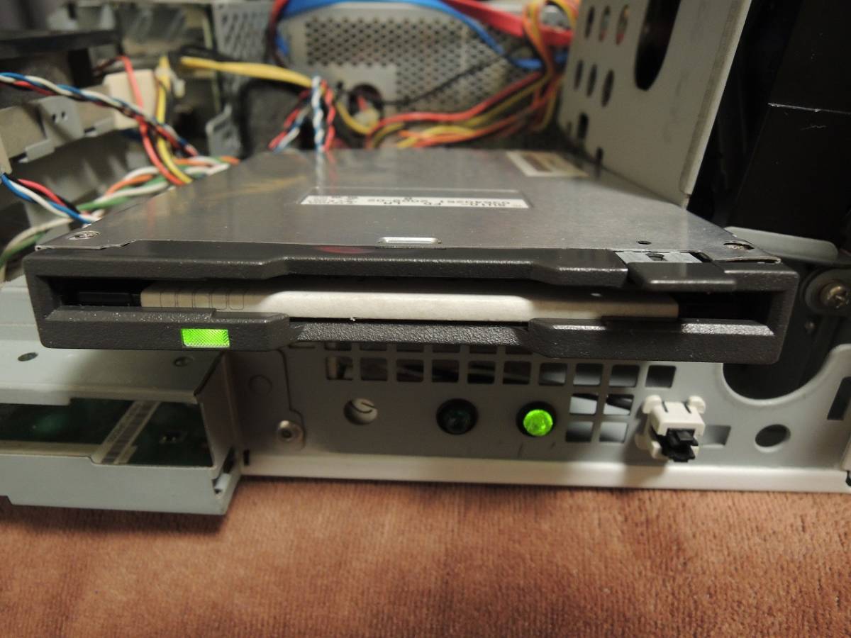 Fujitsu ESPRIMO FMV-D5250より取外したFDD接続ケーブル 動作未確認とY E DATA YD-8U10-FD-LM ...