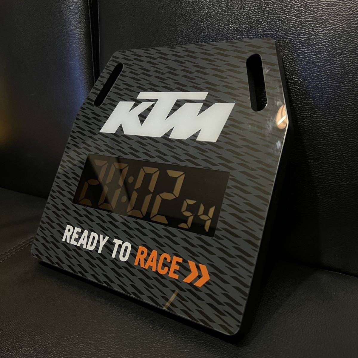 KTM WALL CLOCK(工具)｜売買されたオークション情報、yahooの商品情報をアーカイブ公開 - オークファン（aucfan.com）