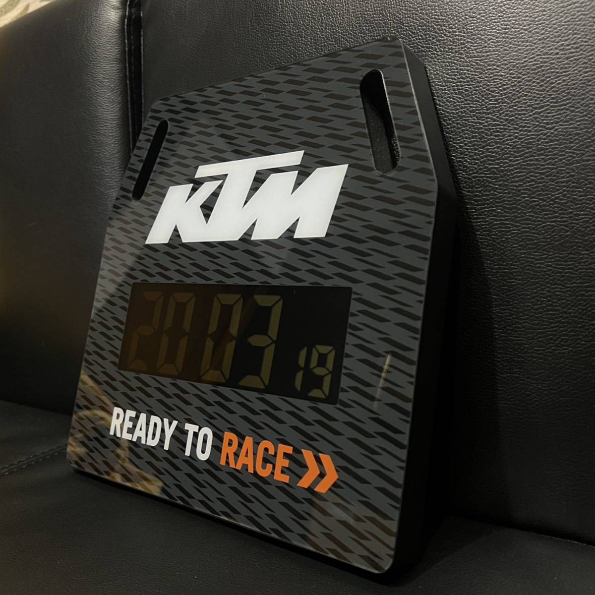 KTM WALL CLOCK(工具)｜売買されたオークション情報、yahooの商品情報をアーカイブ公開 - オークファン（aucfan.com）