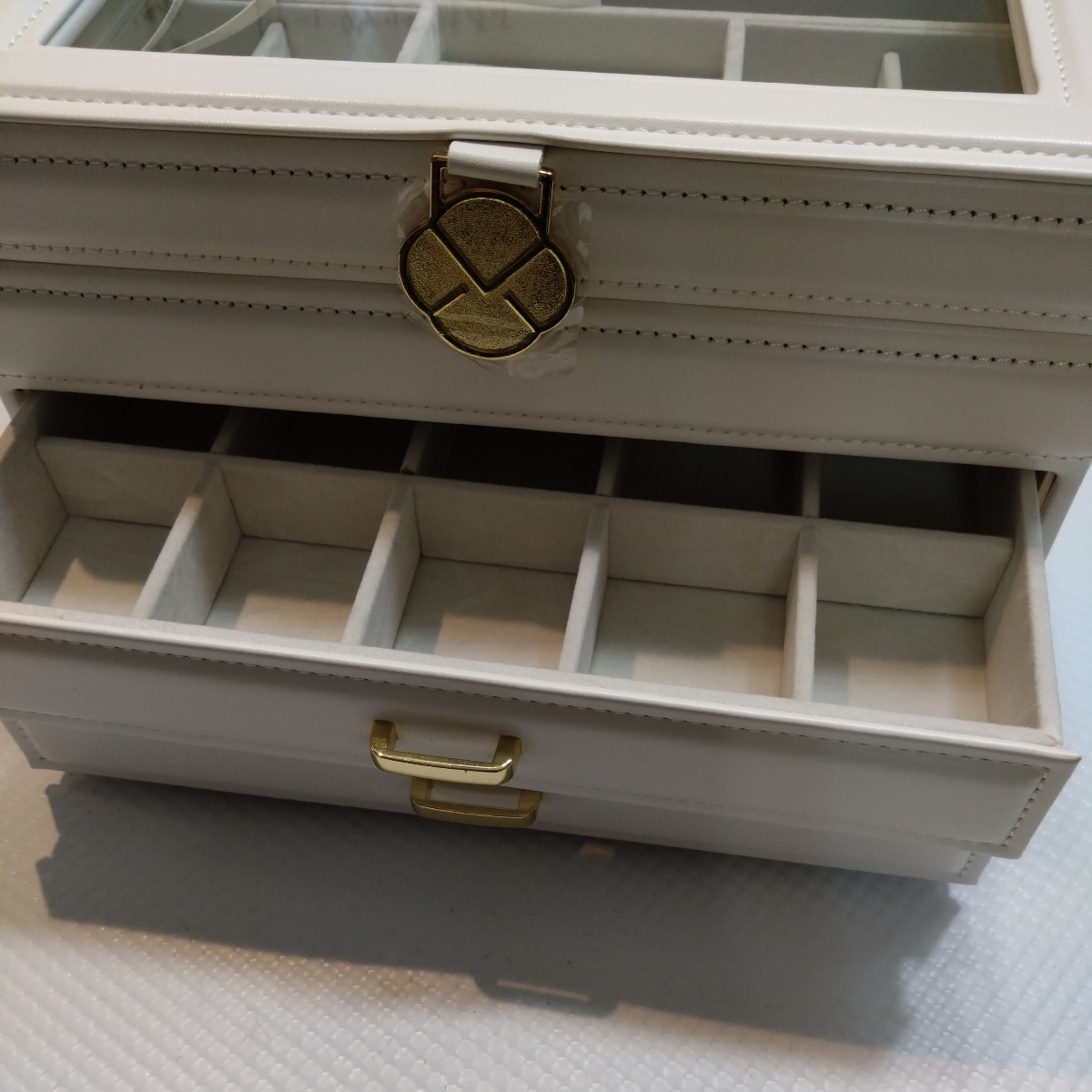 ほぼ Vlando ジュエリーボックス 大容量 透明 アクセサリーケース 引き出し 3層 ジュエリーケース ピアス no.577(複数用)｜売買されたオークション情報、yahooの商品情報を ...