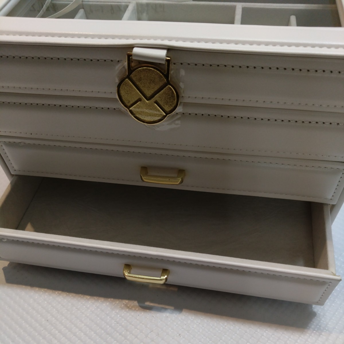 ほぼ Vlando ジュエリーボックス 大容量 透明 アクセサリーケース 引き出し 3層 ジュエリーケース ピアス no.577(複数用)｜売買されたオークション情報、yahooの商品情報を ...