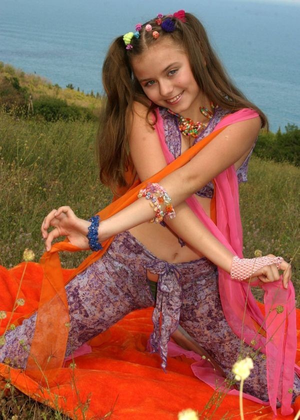 01 美少女モデルpart 20 写真 ピンナップ photos L判サイズ 5枚(写真)｜売買されたオークション情報、yahooの商品情報をアーカイブ公開 - オークファン（aucfan.com）